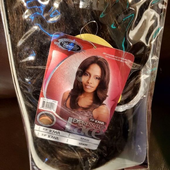 vanessa | Hair | Nwt Vanessaexpress Lace Wigiowa Sp427 | Poshmark
